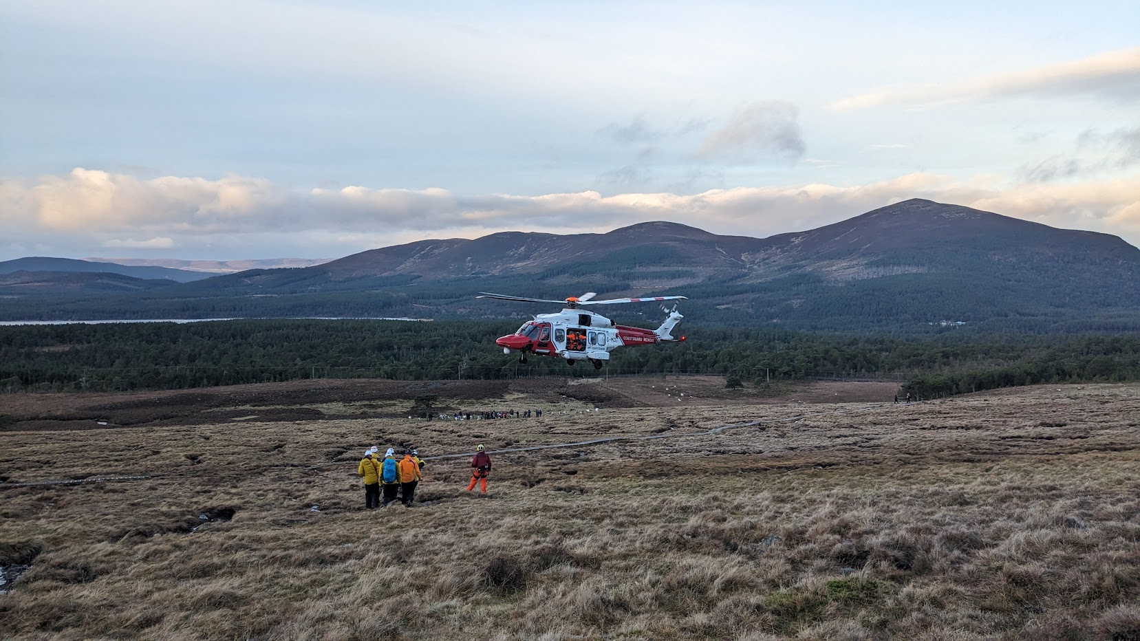 A broken ankle and a helicopter ride. - The Cairngorm Reindeer Herd